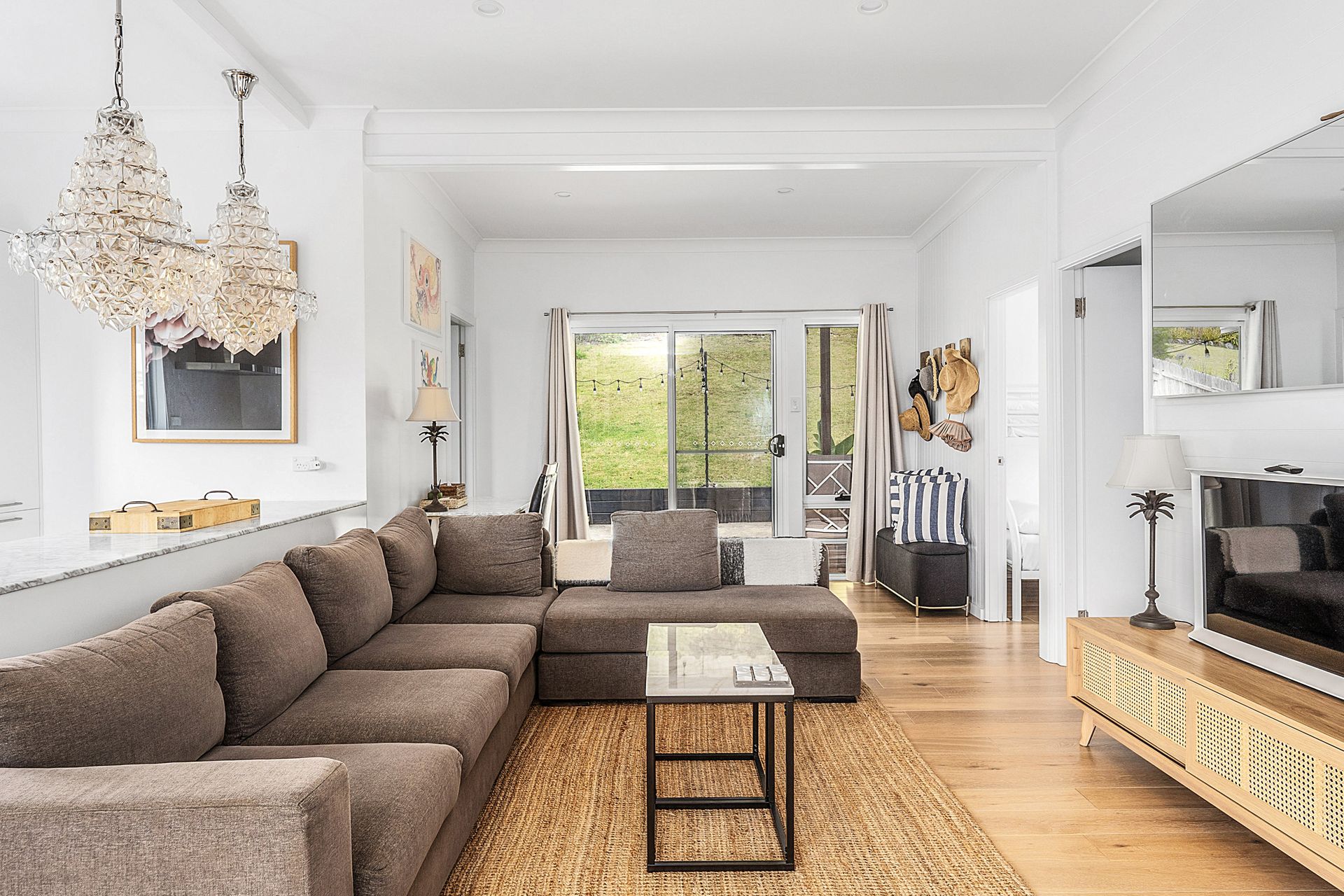 Sailor's Cottage, Hyams Beach - The Holidays Collection